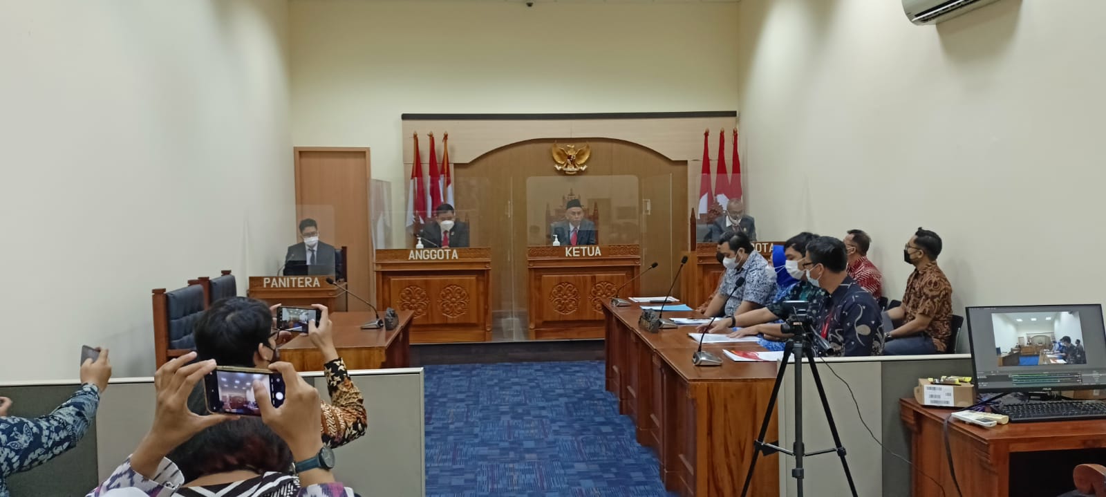Komisi Informasi Pusat RI - Pemohon-Dua-Kali-Tak-Hadiri-Sidang,-KI ...